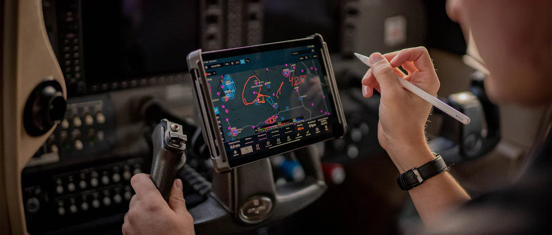 ForeFlight vs. Garmin Pilot: Which EFB Is Right for You? – AirProLead